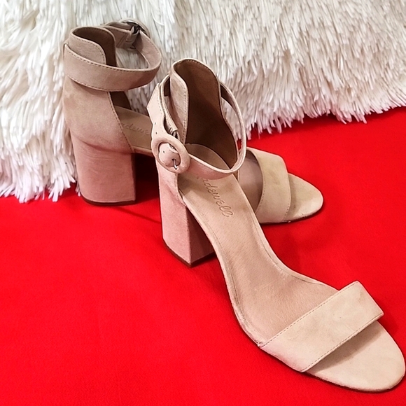 Inspiring Beige Block Heel Sandals Gallery